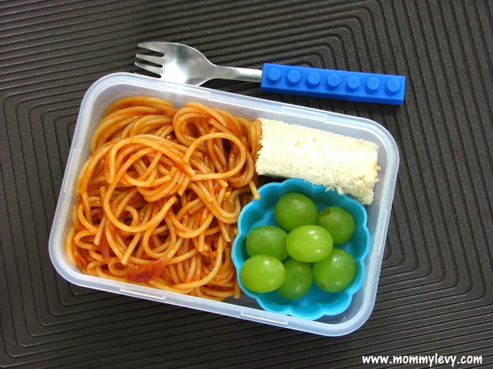 Simple Baon Ideas (Pandesal, Barbeque and Spaghetti) - Mommy Levy