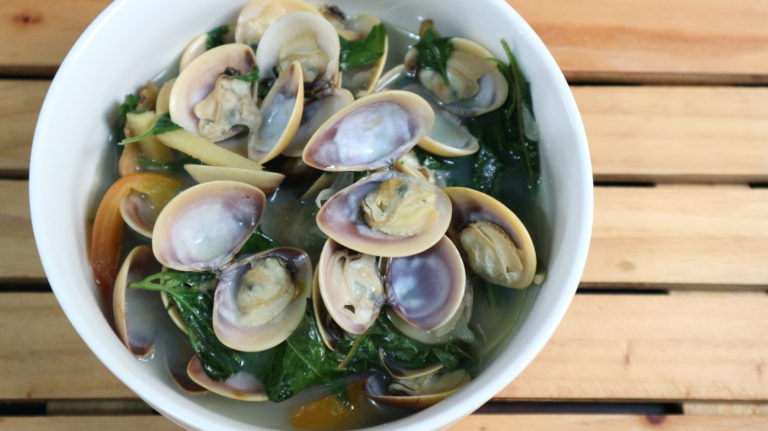 How to cook Tinolang Halaan - Mommy Levy