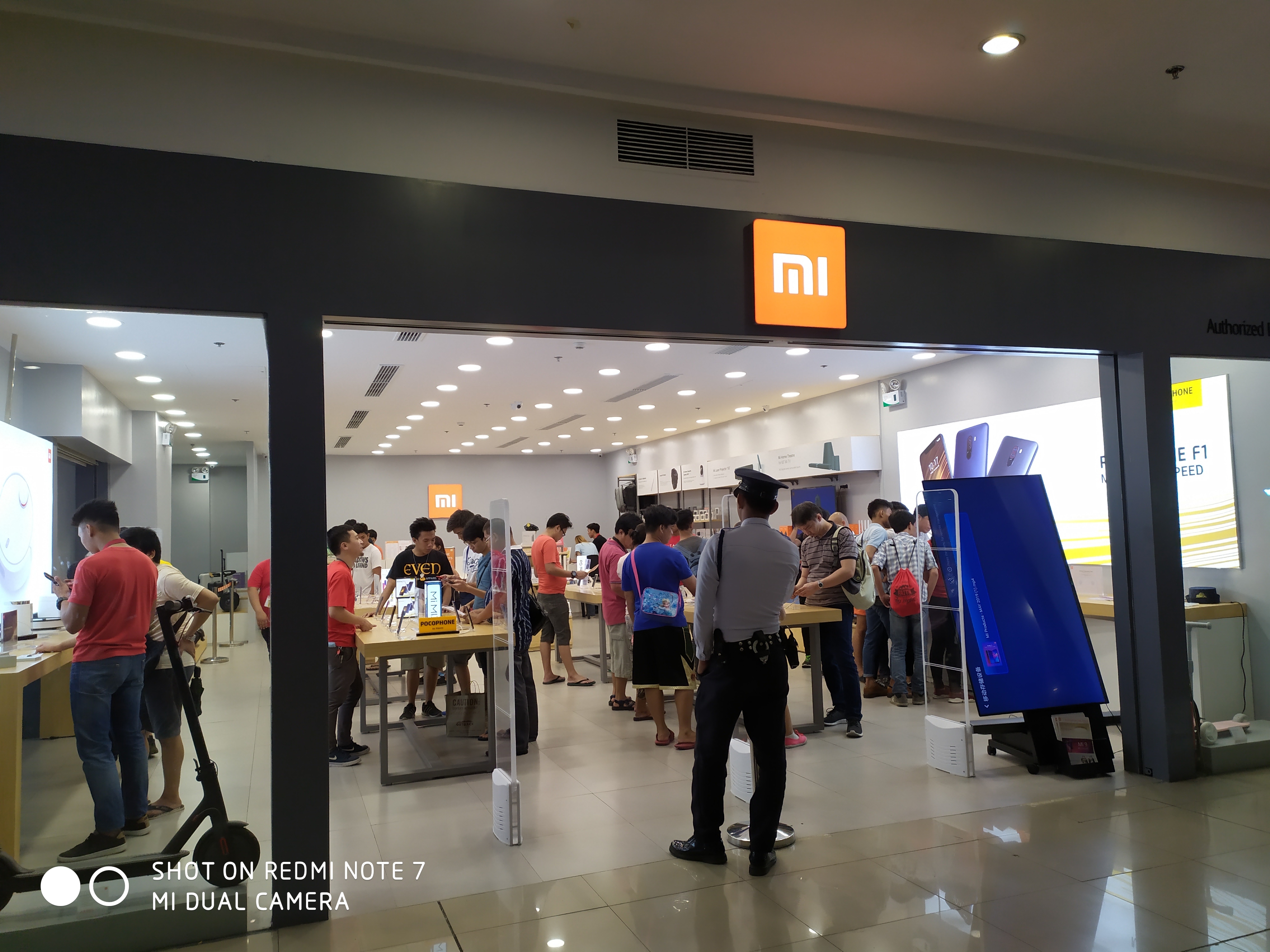 Xiaomi RedMi Note 7 128GB Overview - Mommy Levy