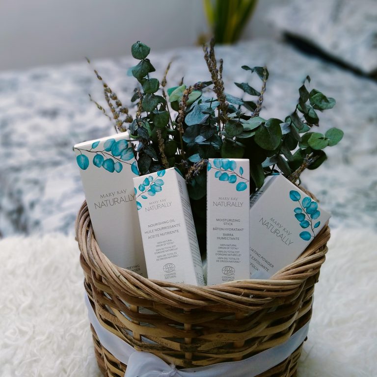 Mary Kay’s NATURALLY™️ skincare line is now available in PH - Mommy Levy