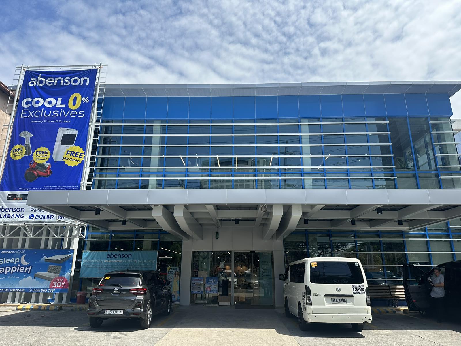 8 Unique Things at The Abenson Alabang Flagship Store - Mommy Levy